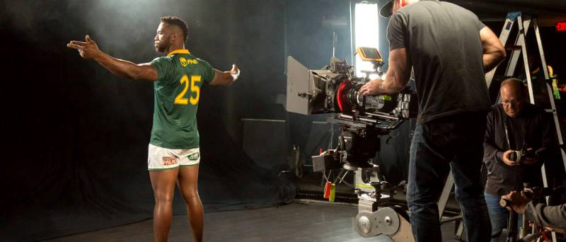 SPRINGBOK RUGBY PLAYERS “DRIVEN BEYOND” BY LAND ROVER | Car Sales Portal