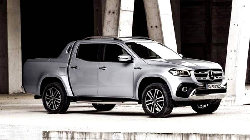 The V6 X350d reflects luxury and performance | Car Sales Portal
