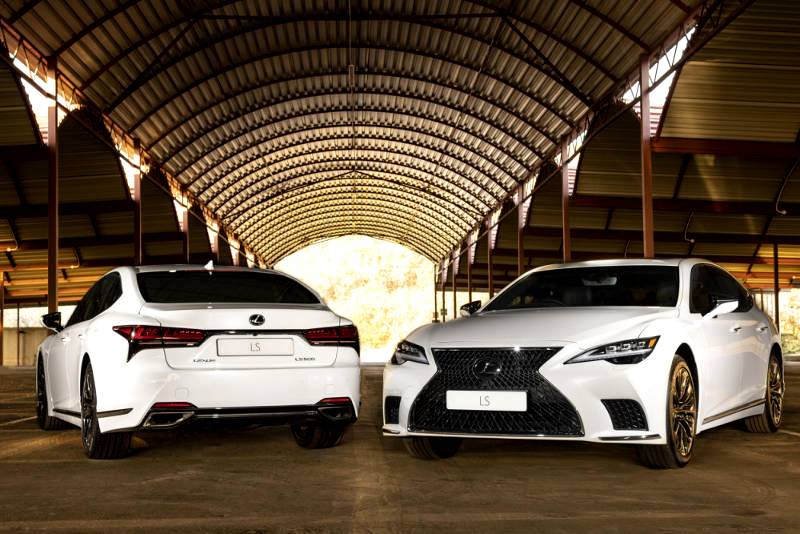 THE NEW 2021 LEXUS LS MINOR CHANGE LAUNCHES IN SA | Car Sales Portal