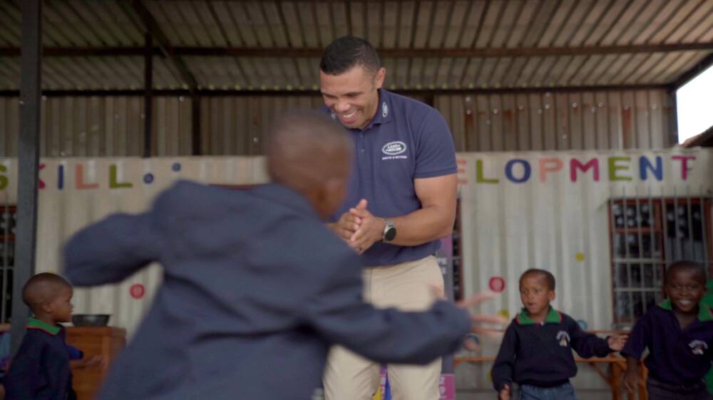 Lira and Bryan Habana join forces with Kingsley Holgate | Car Sales Portal