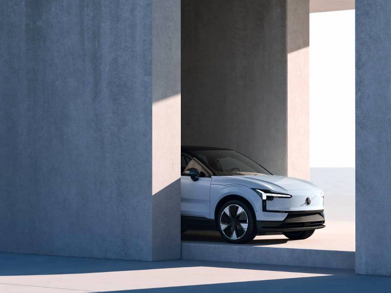 New Volvo EX30 starting price announced: one of SA’s most affordable ...
