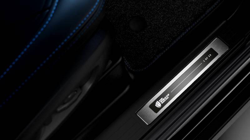 Defender Limited edition model celebrates partnership with Rugby World ...