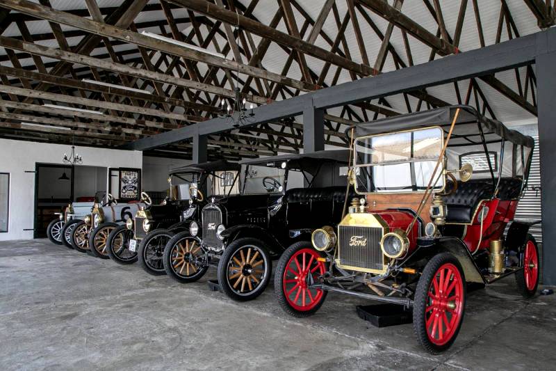 The Ford Model T was in production from October 1908 to May 1927 | Car ...
