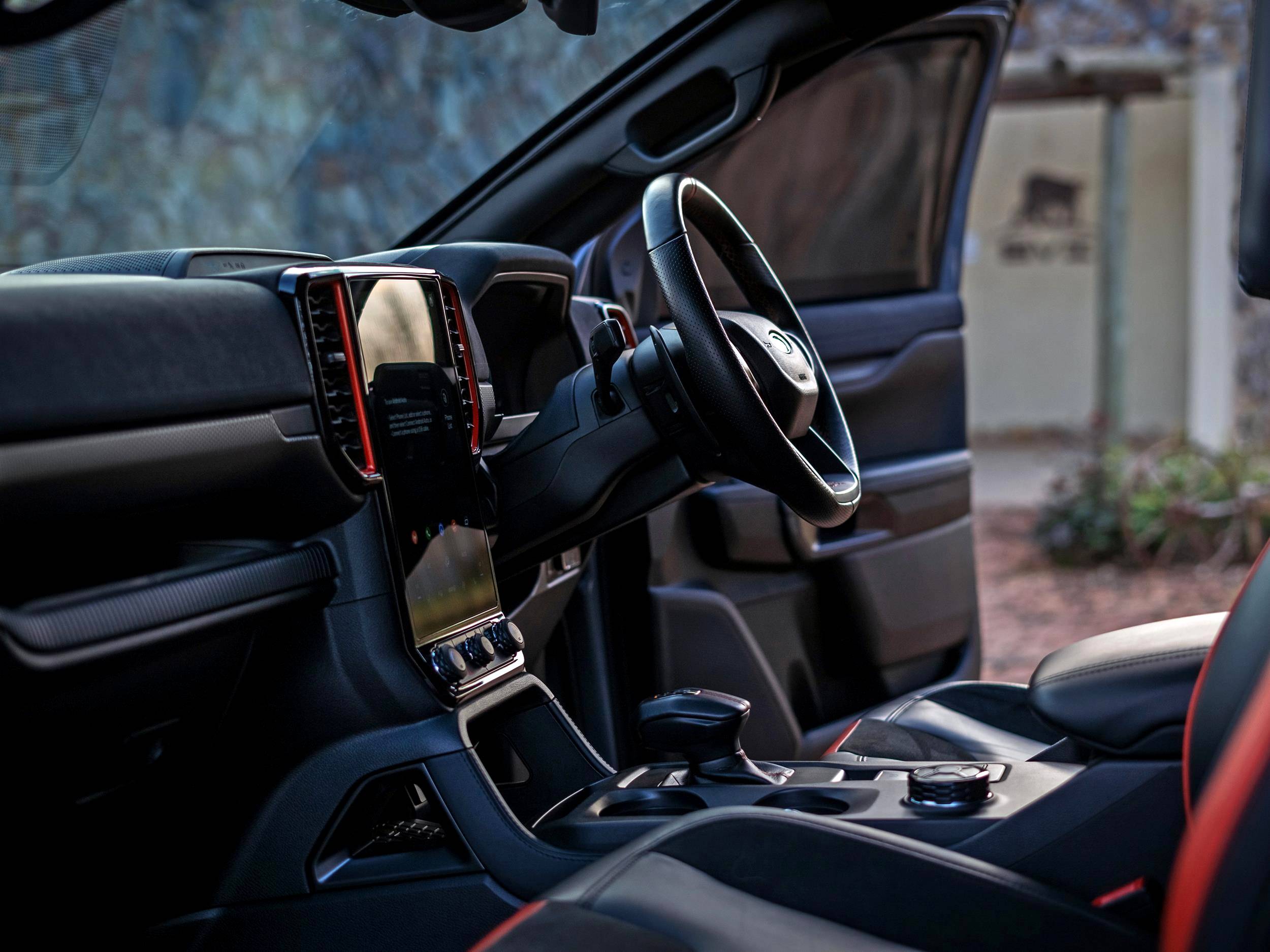 SVI’S ARMOURED RANGER RAPTOR IS THE IDEAL RAPID-RESPONSE BAKKIE | Car ...