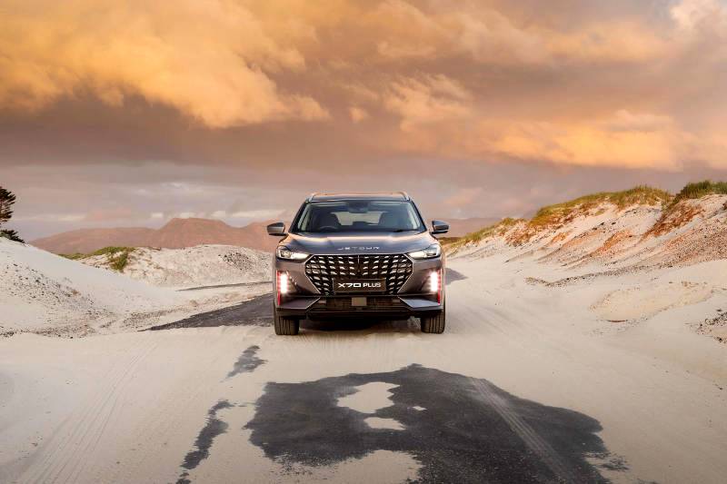 Jetour speeds ahead with record-breaking global sales and 80.3% growth ...