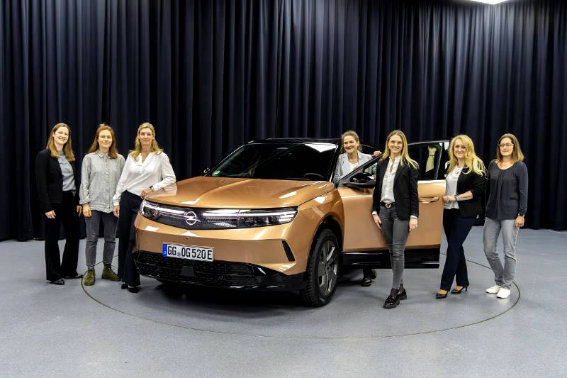 Diversity Counts: How Opel Models Meet Women's Demands | Car Sales Portal