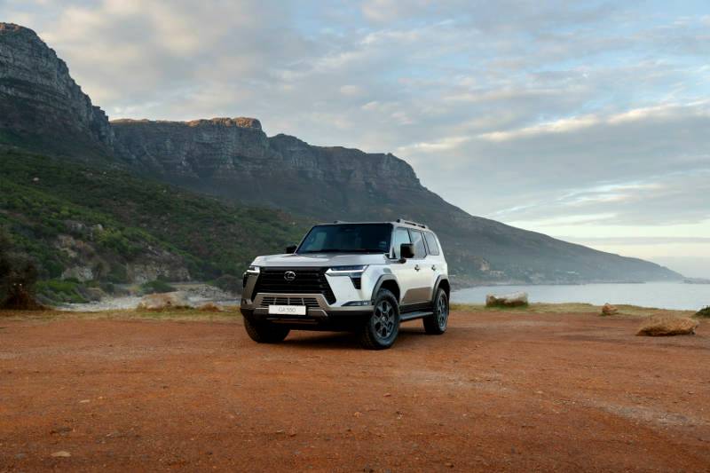 MEET THE ALL-NEW LEXUS GX: A PREMIUM OFF-ROADER REIMAGINED | Car Sales ...